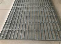 China Anti Skid Galvanized Steel Walkway Grating Catwalk Metal Grating 30*100mm Drain Cover for sale