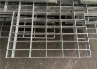 China Low Carbon Steel Plain / Serrated Type 0.8mm Steel Walkway Grating For Building for sale