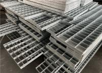 China Steel Walkway Mesh HDG 30x3 Steel Grid Plate - Hot-Dip Galvanized Industrial Grating with 20-65mm Bearing Bars for sale