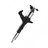China Original And OEM 095000-5550/33800-45700 Fuel Injector for Hyundai Truck W Engine Mitsubishi L200 4D56 for sale