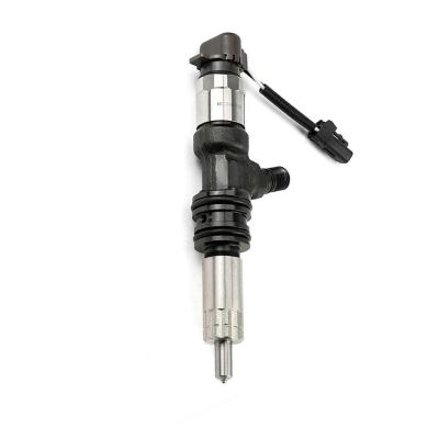 China OEM Fuel Injector 095000-0204 ME302565 ME132934 for Mitsubishi FH/FK/FM6M60T Engine for sale