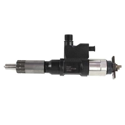 China OEM 1-15300436-0 095000-6300 Fuel Injector for Hitachi 6WG1 for sale