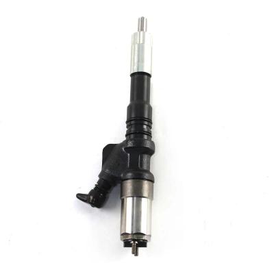China OEM 095000-1211 Fuel Injector for Komatsu PC400-7 S6D125 Engine for sale