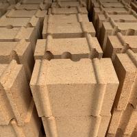 China Industrial Furnace Fire Clay Brick Cold Crush Strength min 30MPa Furnace Liner Option for sale