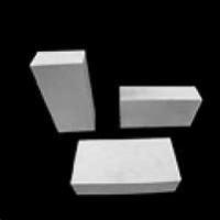 China Electrocast Refractory Bricks Made from Pure Alumina and Zircon Sand for Glass Kiln for sale