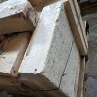 China Customized Size Reprocessed Waste AZS Brick for Glass Fiber Furnace 40 tons Inventory for sale