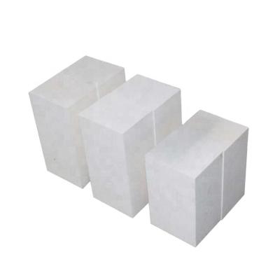 China Refractory AZS Brick Made of Little Al2O3 for High Temperature Resistance and Durability for sale