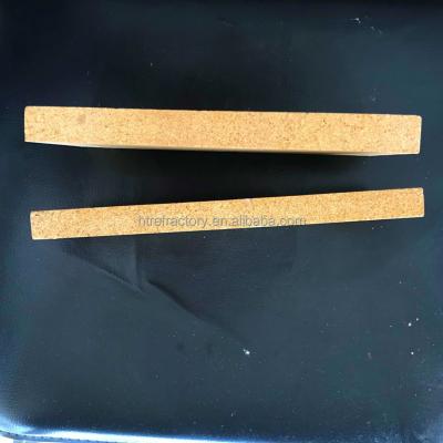 China 230x114x20mm Al2O3 Refractory Thin Fire Brick with Linear Change % oC*2h 1300-1580 for sale
