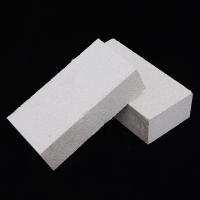 China JM32 Mullite Insulating Brick in Competitive with 0.05% Max MgO Content and Free Sample for sale