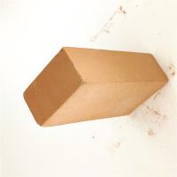 China Low Density Fire Clay Insulation Brick for Thermal Insulation Layer SiO2 Content % 50-65 for sale