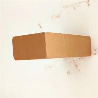 China Lightweight 0.6-1.0 Density Fireclay Insulation Brick for Temperature Ceramic Furnace for sale
