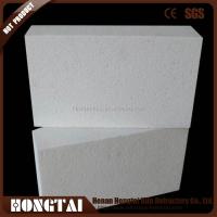China Bulk Density of ≤0.5-1.3g/cm3 JM26 Mullite Insulating Brick for White Color Furnace Lining for sale