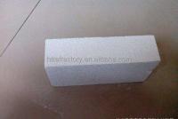 China JM26 High Temperature Insulation Heat Resistant Brick with 30-60% Al2O3 Content for sale