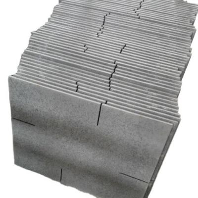 China Black Customized Silicon Carbide Heating Plates with MgO Content % 0.8-1.2% for sale