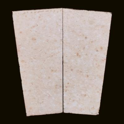 China Alumina Lining Tiles for Exceptional Wear Resistance and Cold Crush Strength 20-80Mpa for sale