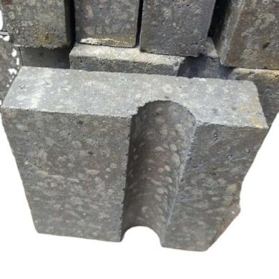 China Best Seller of Industrial Furnaces Silicon Carbide Refractory Firebrick in Henan for sale