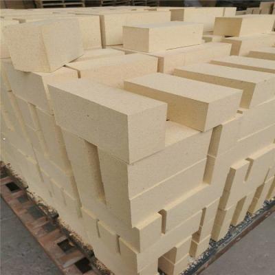 China Refractory Clay Insulation Brick Top Choice for Industrial Furnaces at 25% Discount for sale