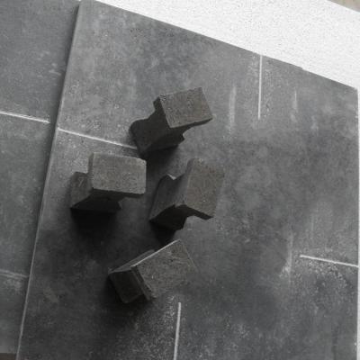 China Kiln Furniture Recrystallization Silicon Carbide Plates with CrO Content of 0.002% for sale