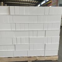 China Temperature Resistant Alumina Bubble Insulating Brick with Bulk Density of 1.4-1.9g/cm3 for sale