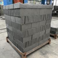 China Kaolin Material Boiler Fire Resin Bonded 30/20 Black Magnesia Carbon Brick For Stove for sale