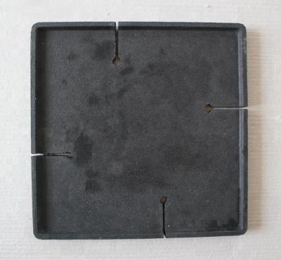China Black Sic Board Ceramics Refractory Tiles Slabs Wear 1600C Acid Resistant Silicon Carbide for sale