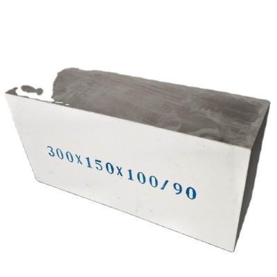 China Outstanding Thermal Shock Resistance Fused Silica Brick for Glass Kiln for sale