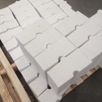 China 90-99.9% Al2O3 Content Corundum Brick for Petroleum Cracking Furnace in Henan Province for sale