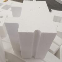 China 90-99.9% Al2O3 Content Corundum Brick for Petroleum Cracking Furnace in Henan Province for sale