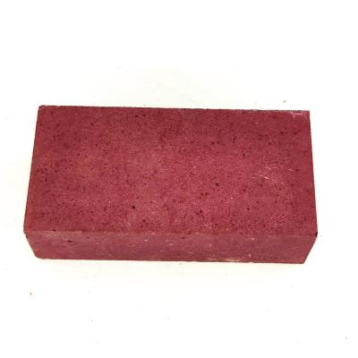 China Chromium Corundum Sand Blasting Sharpening Abrasives with 18% Apparent Porosity Usage for sale