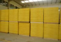 China Temperature Glass Wool Blanket With Yellow Aluminium Foil and Temperature Resistance for sale