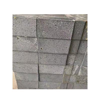 China Interentional Standard CaO Content Clay Bonded Silicon Carbide Brick for Industrial Usage for sale
