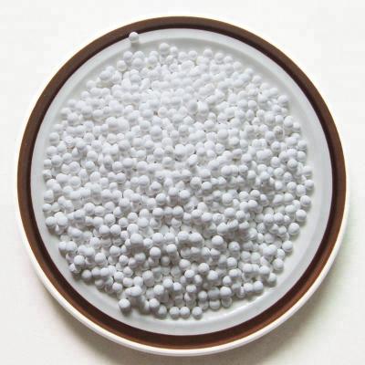 China ROHS Certified 0.5-1mm Activated Alumina Bubble Balls for Industrial Filtration Needs for sale