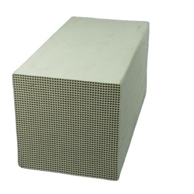 China ISO9001 Certified Honeycomb Ceramic Regenerator for Heat Accumulation Punching Service for sale
