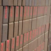 China Block Magnesia Alumina Spinel Refractory Brick for Upper and Lower Transition Zones 13-16% Apparent Porosity Durable for sale