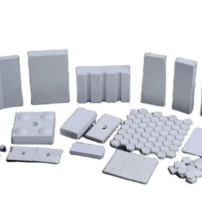 China Alumina Ceramic Tiles Have Excellent High Temperature Resistance for sale