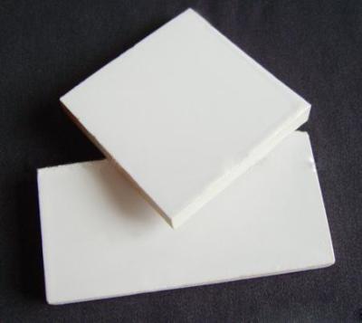 China Alumina Ceramic Tiles Have Excellent Chemical Stability  Bulk Density 1.4-1.7g/cm3 for sale