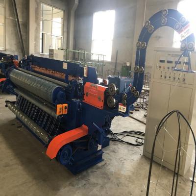 China Servo 100rolls/8hrs GI Wire Net Making Machine , 10kw Mesh Manufacturing Machine for sale