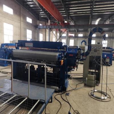 China 6ft Automatic Wire Diameter 0.6-1.3mm Fence Mesh Welding Machine for sale