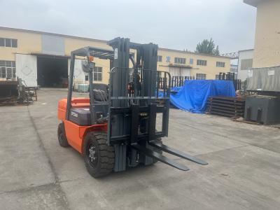 China 4 Ton Diesel Forklift CPCD50 5000kg Capacity with Japan Engine for sale