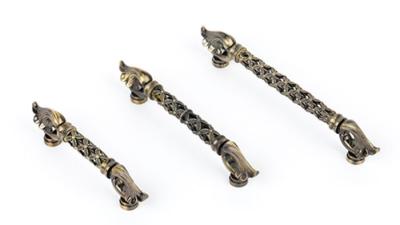 China 24K Gold Plated Floral Openwork Cabinet Pull Handle Zinc Alloy 128mm 192mm for sale