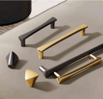China Gold Nordic Kitchen Drawer Wardrobe Brass Pull Handles Embossing Knobs Furniture Cabinets Door Knurling Handle 96mm for sale