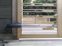 China Smart Swing Gate Motor Double Arm DC 24V Safe For House Security Systems for sale