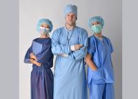China S-3XL Size Disposable Doctor Gown For Eliminates Cross Contamination for sale