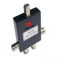 China Tri Band Repeater Mobile GSM DCS Repeater WCDMA with 4 Ways Splitter for sale