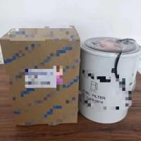 China Filter Impurities with the PC300-8M0 and PC360-8-M0 Fuel Filter 600-319-5611/5612/5610 for sale