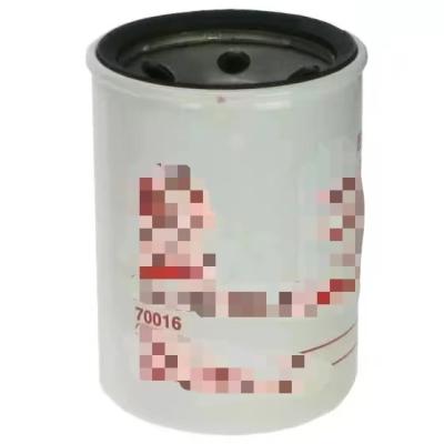 China Filter Paper Function R18189-30 Fuel Filter for Customization and Impurity Filtration for sale