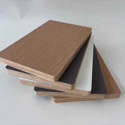China Furniture Grade Plywood Board 1.2-25mm Thickness Well Sanded Surface 1220x2440mm for sale
