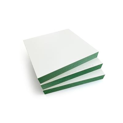 China Moisture Resistant White Melamine Faced MDF Green Core HMR Fiberboard 4'x8' for sale