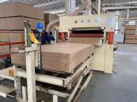 China OEM Ultra Thin High Density MDF Board 0.8mm-2.5mm Thick 2100x2800mm 1830x2440mm for sale