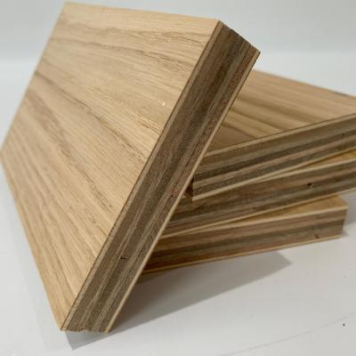 China Lightweight HENF Marine Plywood High Strength for RV Wall Lining and Camper Cabinet Making for sale